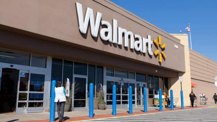 Christmas Eve and Christmas Day 2024: What stores will be open? Walmart ...
