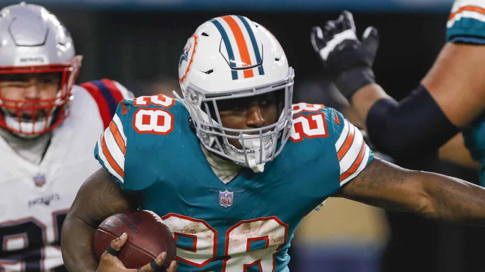Bills to sign RB Duke Johnson to one-year contract