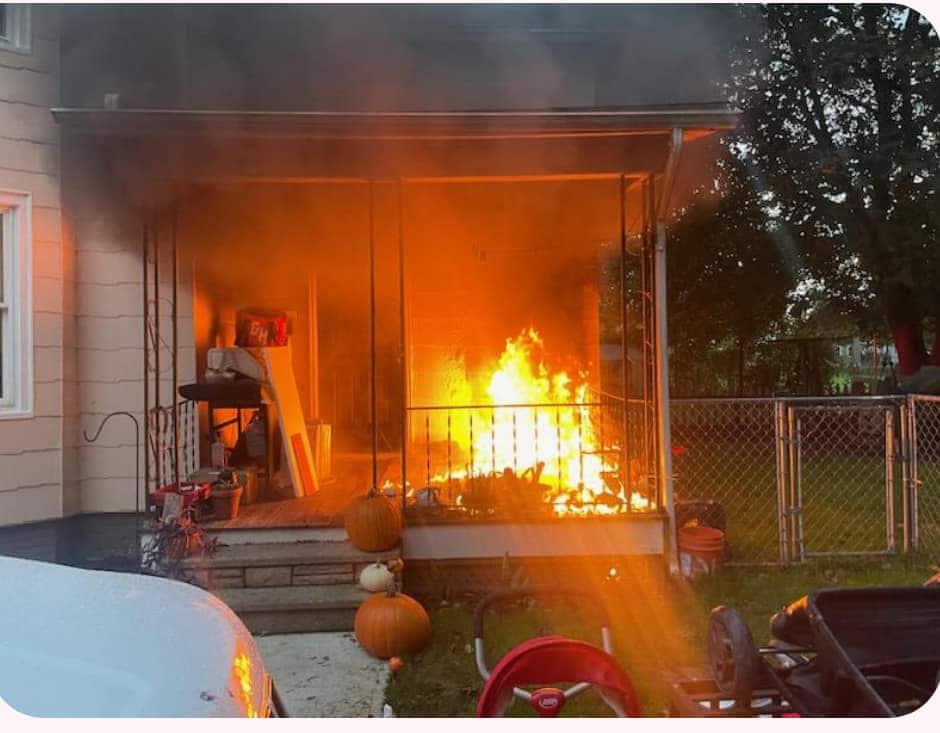 Geneva firefighters quickly knock down porch blaze (photos)