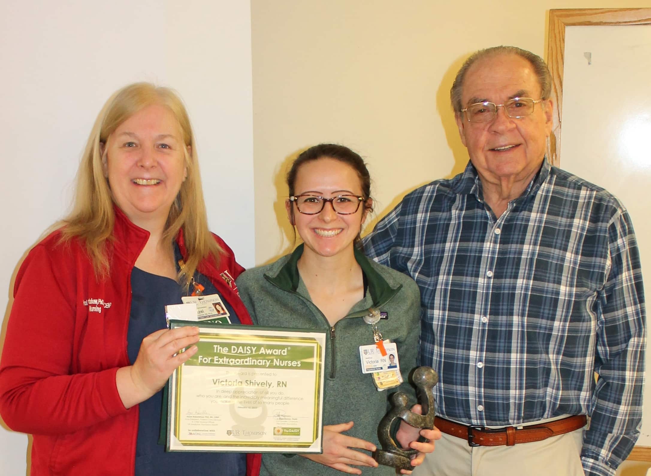 Canandaigua nurse honored with DAISY Award for extraordinary care