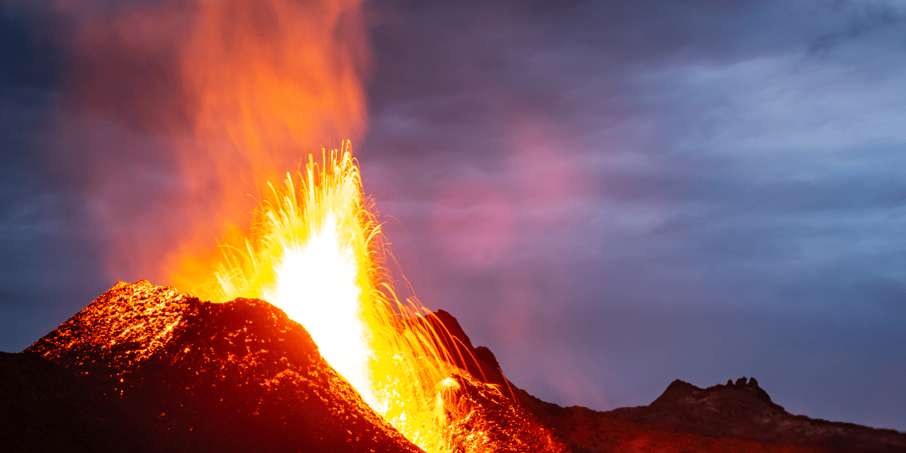 Scientists warn Mount Spurr volcano may erupt near Anchorage