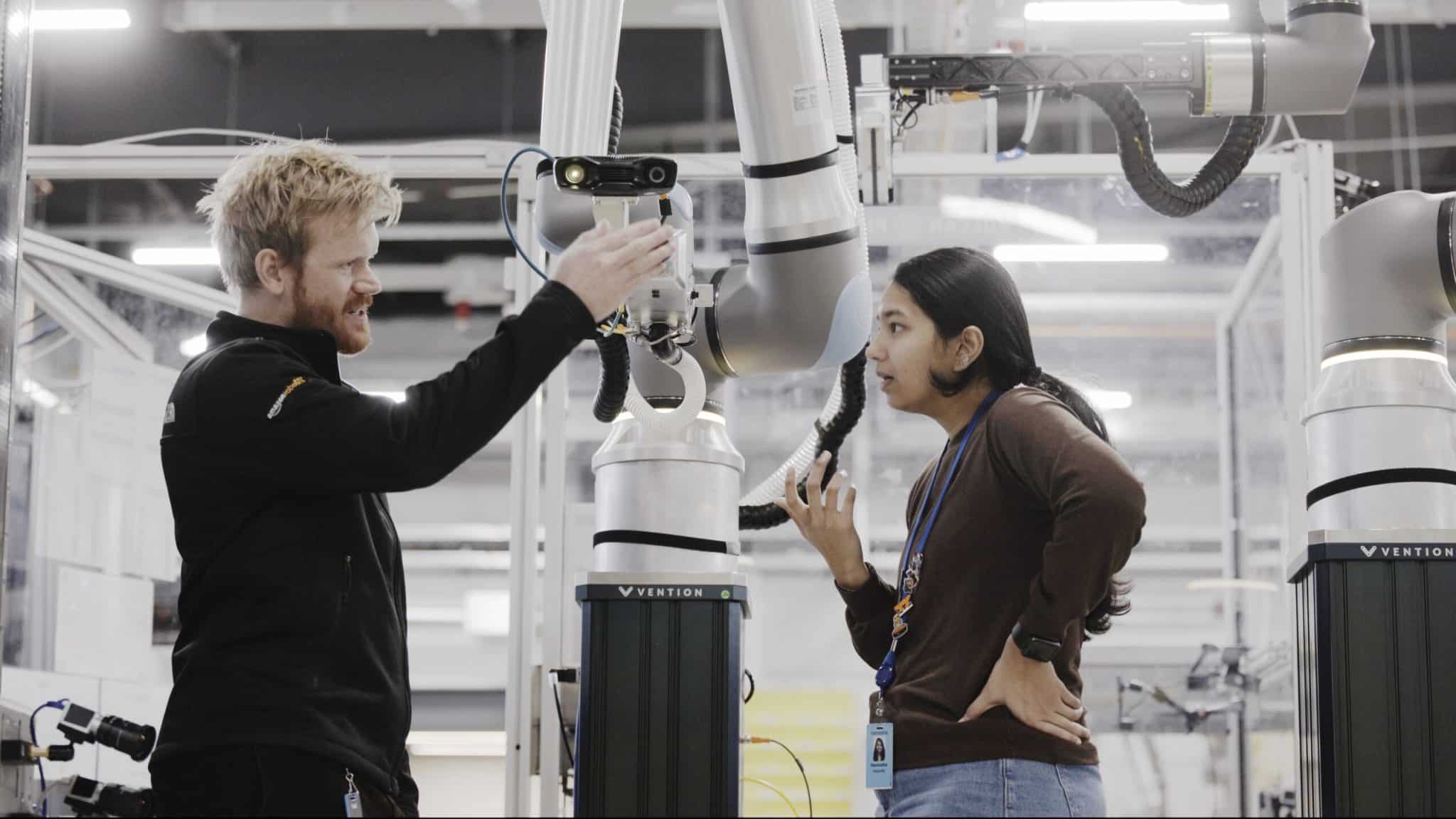 Amazon: Vulcan robot with sense of touch revolutionizes fulfillment