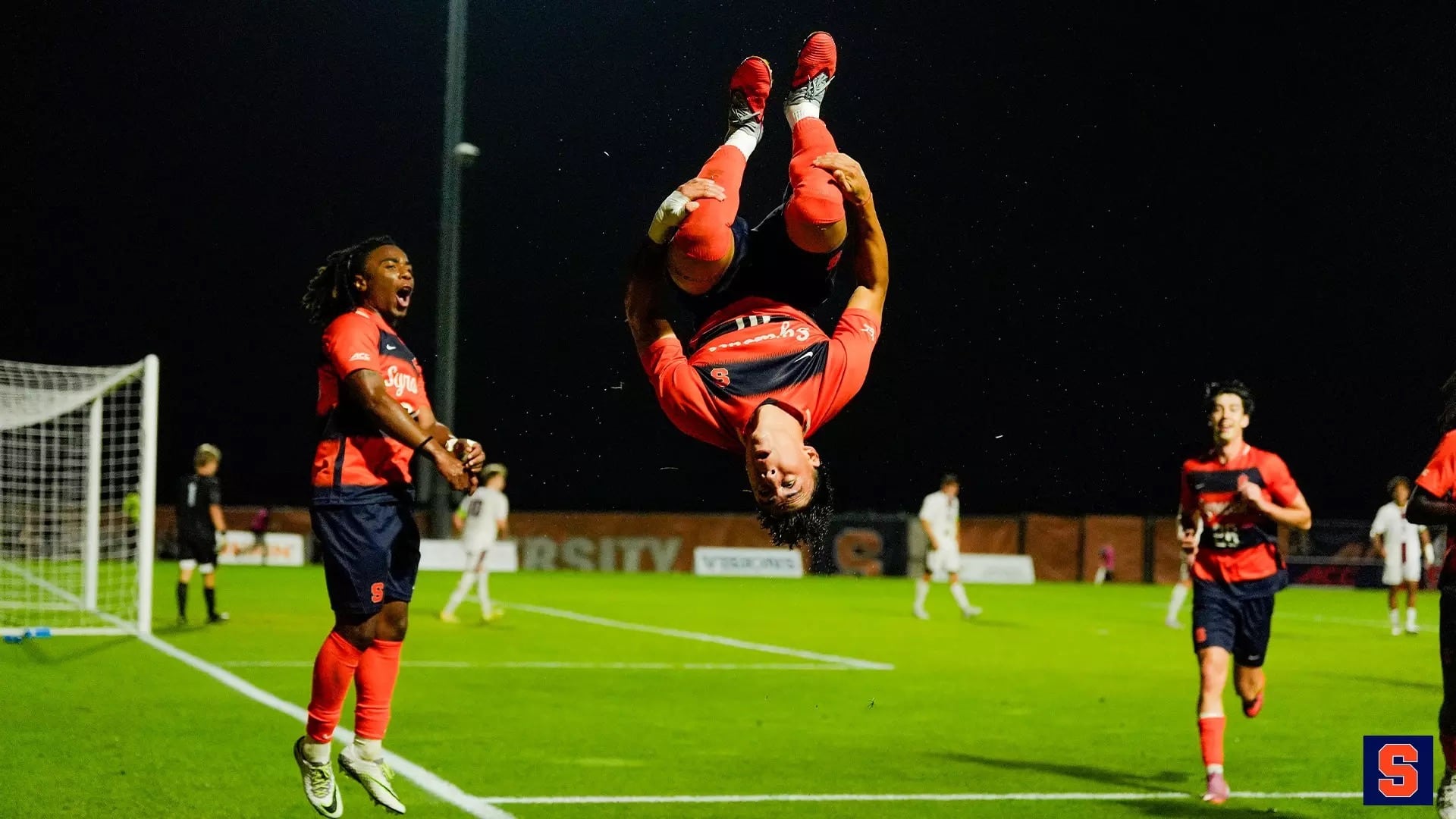 Carlos Zambrano's hat trick leads Syracuse men's soccer past Colgate